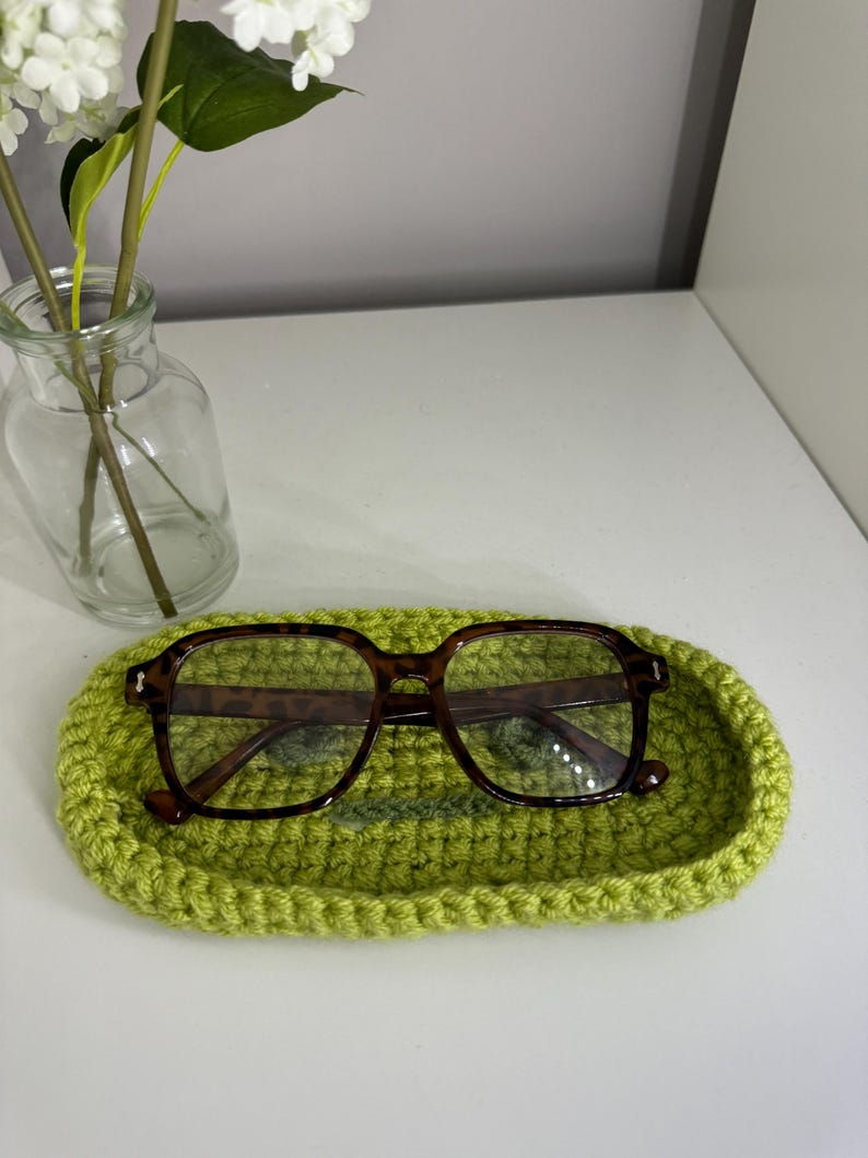 Smiski Inspired Crochet Tray Pattern | Glasses Holder & Trinket Dish ...