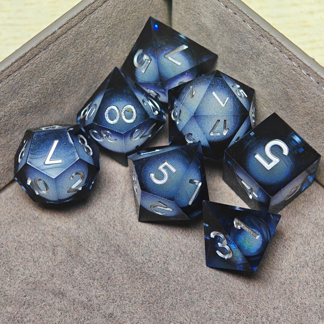 7-die DND Dice Set, Quicksand Handmade Resin Dice, Liquid Core Resin ...