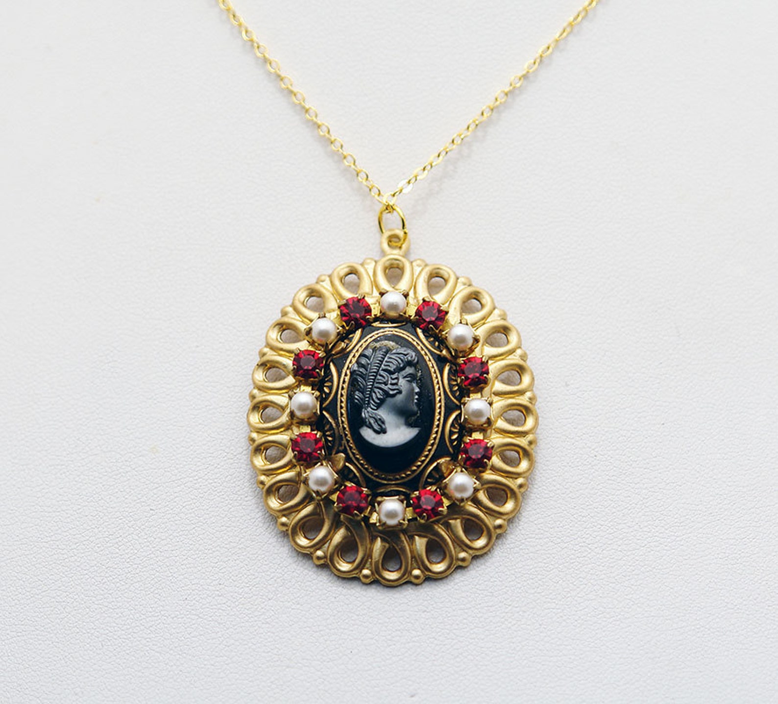 Beautiful Black & Gray Cameo Pendant With Vintage Swarovski - Etsy