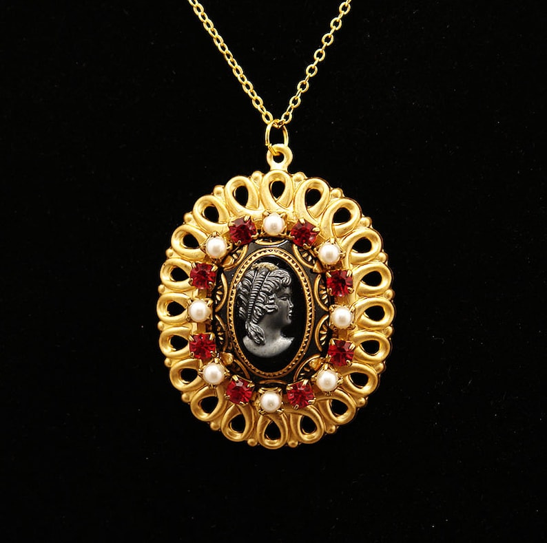Beautiful Black & Gray Cameo Pendant With Vintage Swarovski - Etsy