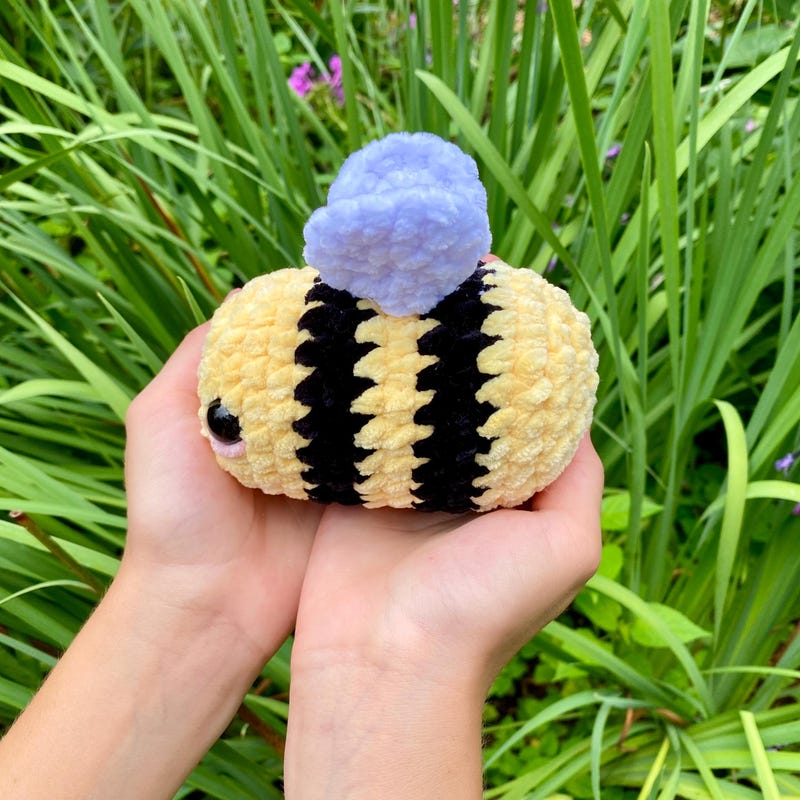 Crochet Bumble Bee - Etsy