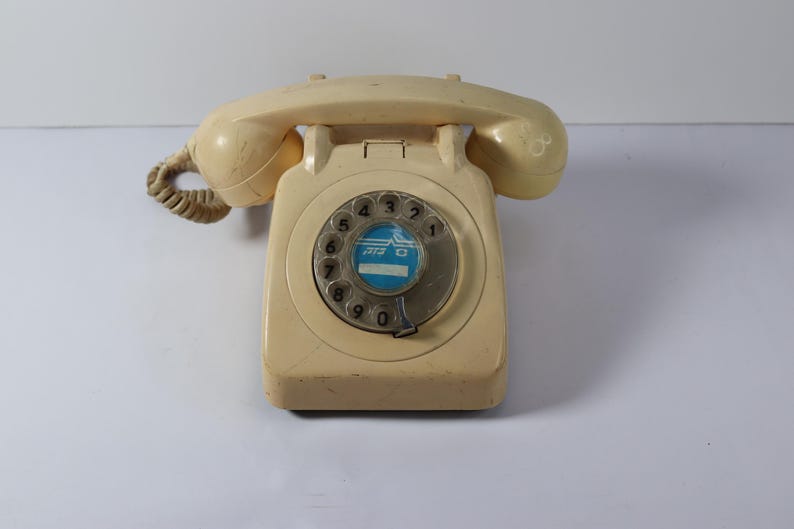 Vintage Rotary Dial Old Telephone Bell Retro Telrad Phone Desk Beige ...