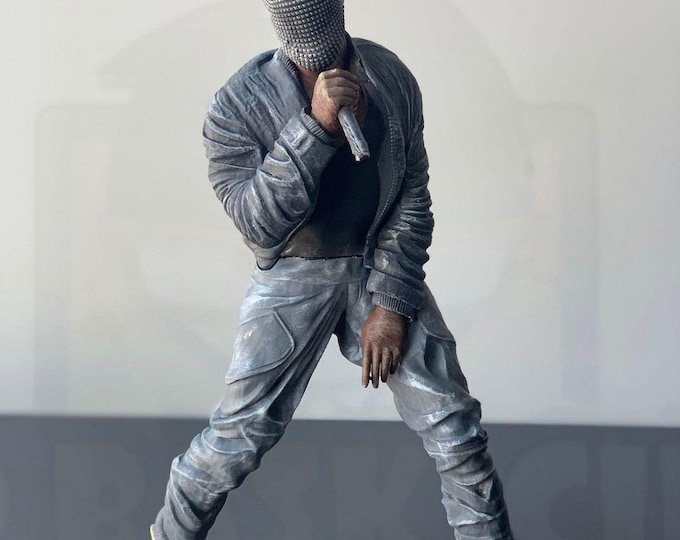Kanye West Figure İnspired Vinyl Figure Vultures Tour Edition - Etsy