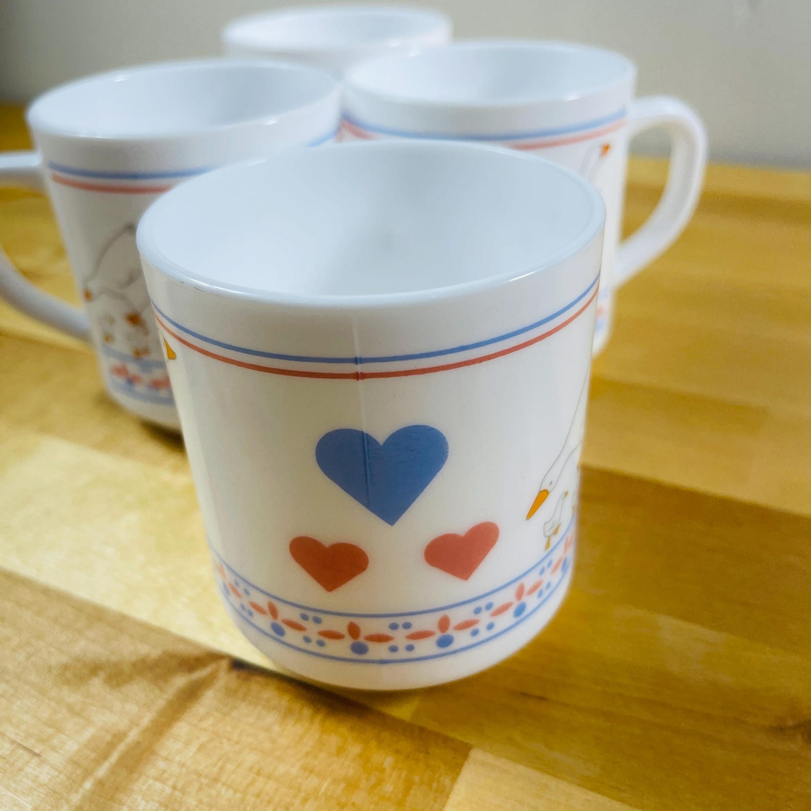 Vintage Arcopal France Milk Glass Coffee Mugs, Set of 4 Country Goose ...