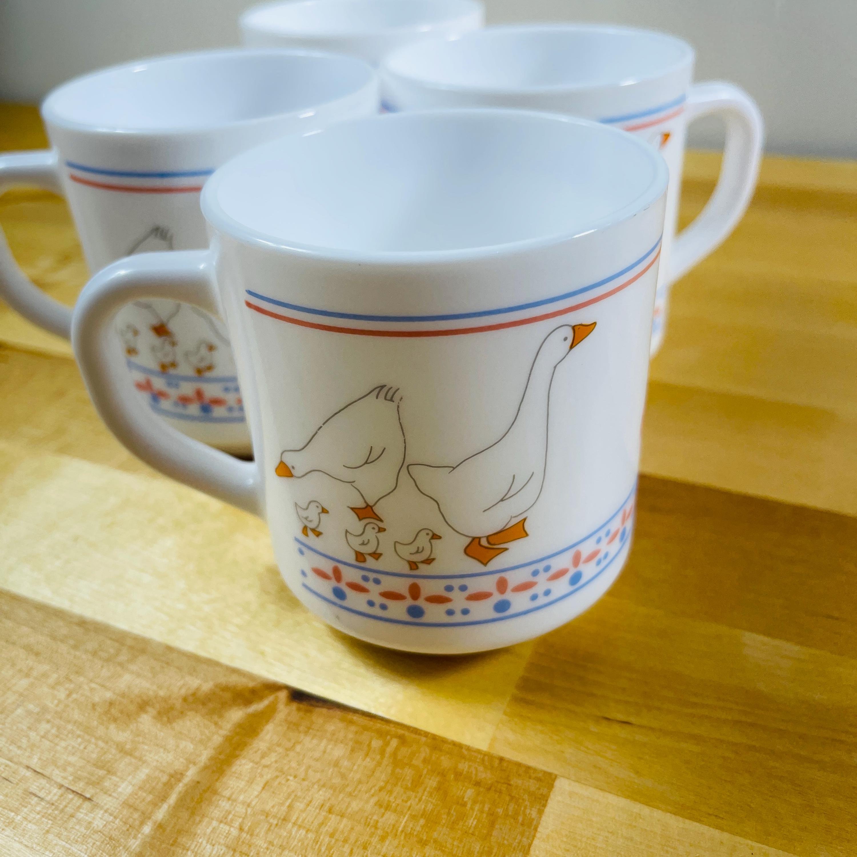 Vintage Arcopal France Milk Glass Coffee Mugs, Set of 4 Country Goose ...