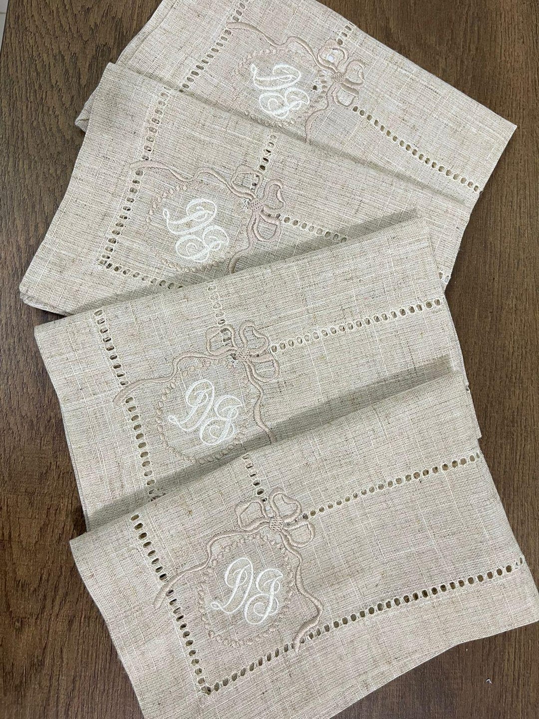 Embroidered Linen Napkin, Family Embroidered Linen Dinner Napkin, Linen ...