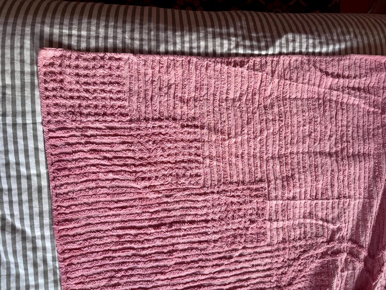 Vintage Chenille Bedspread / Pink Chenille Blanket Queen - Etsy
