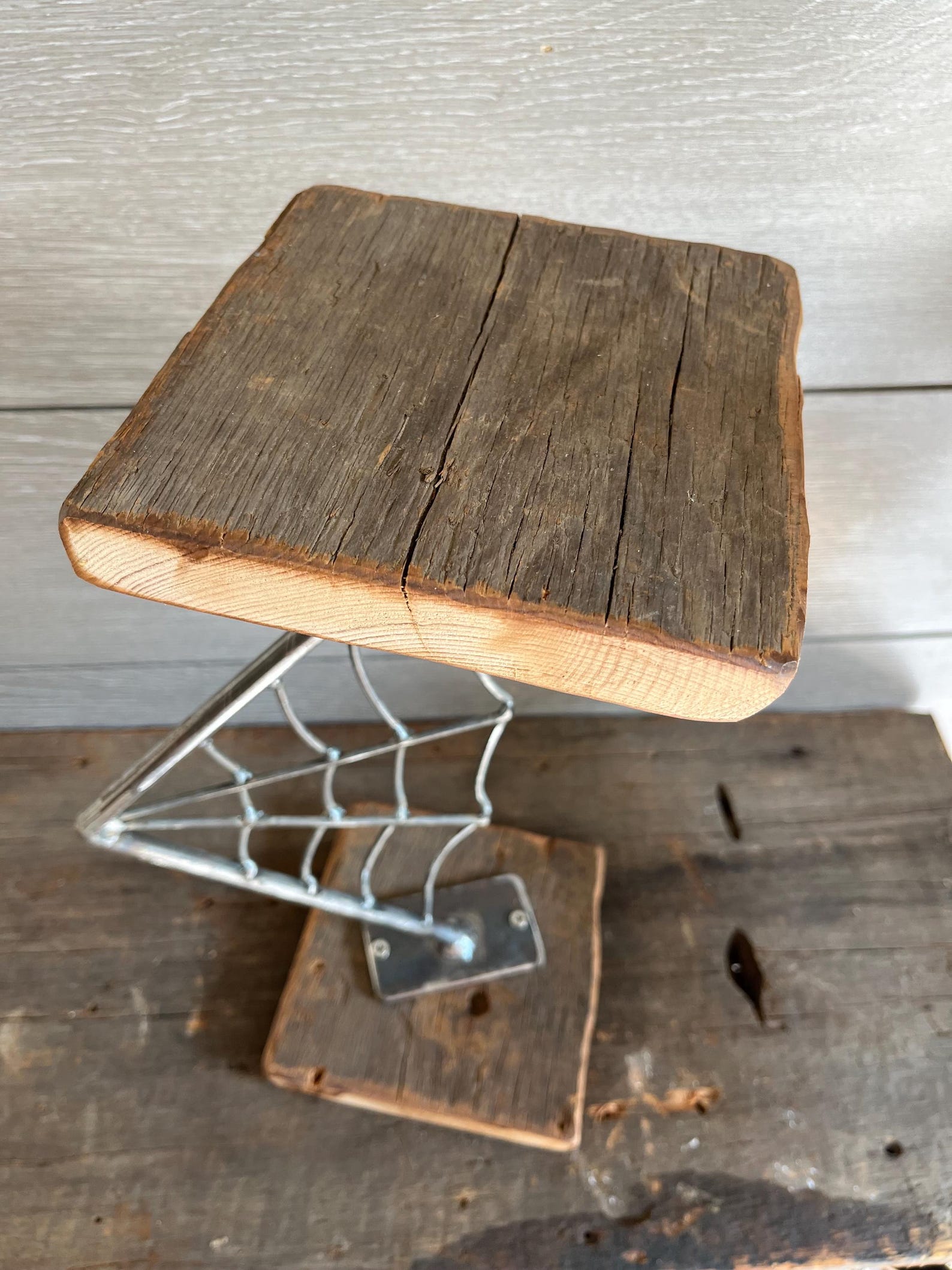 Metal Spider Web 14 Inch Stand - Etsy