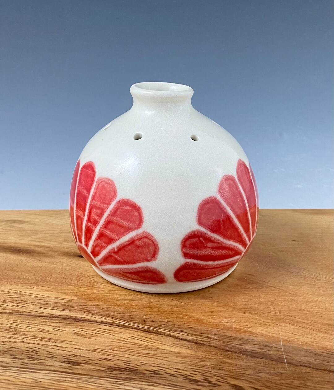 Porcelain Bud Vase, Pansy Pot, Essential Oil Reed Diffuser, Handmade ...