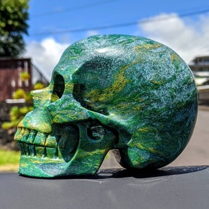 African Verdite Crystal Skull- Large 2.8 Pounds, 5" Natural Green ...