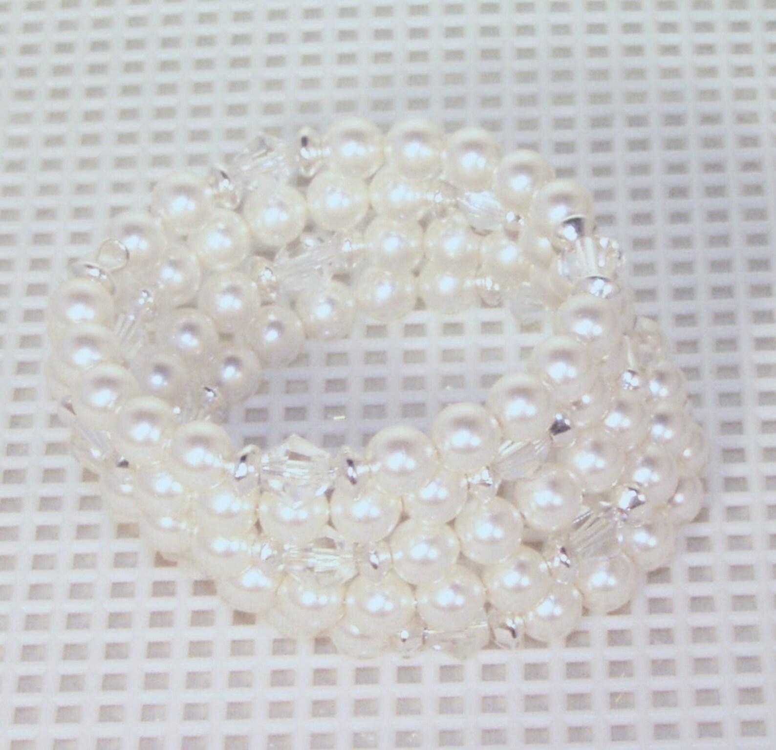 Swarovski Pearl & Crystal Bridal Jewelry - Shown in White With Clear ...