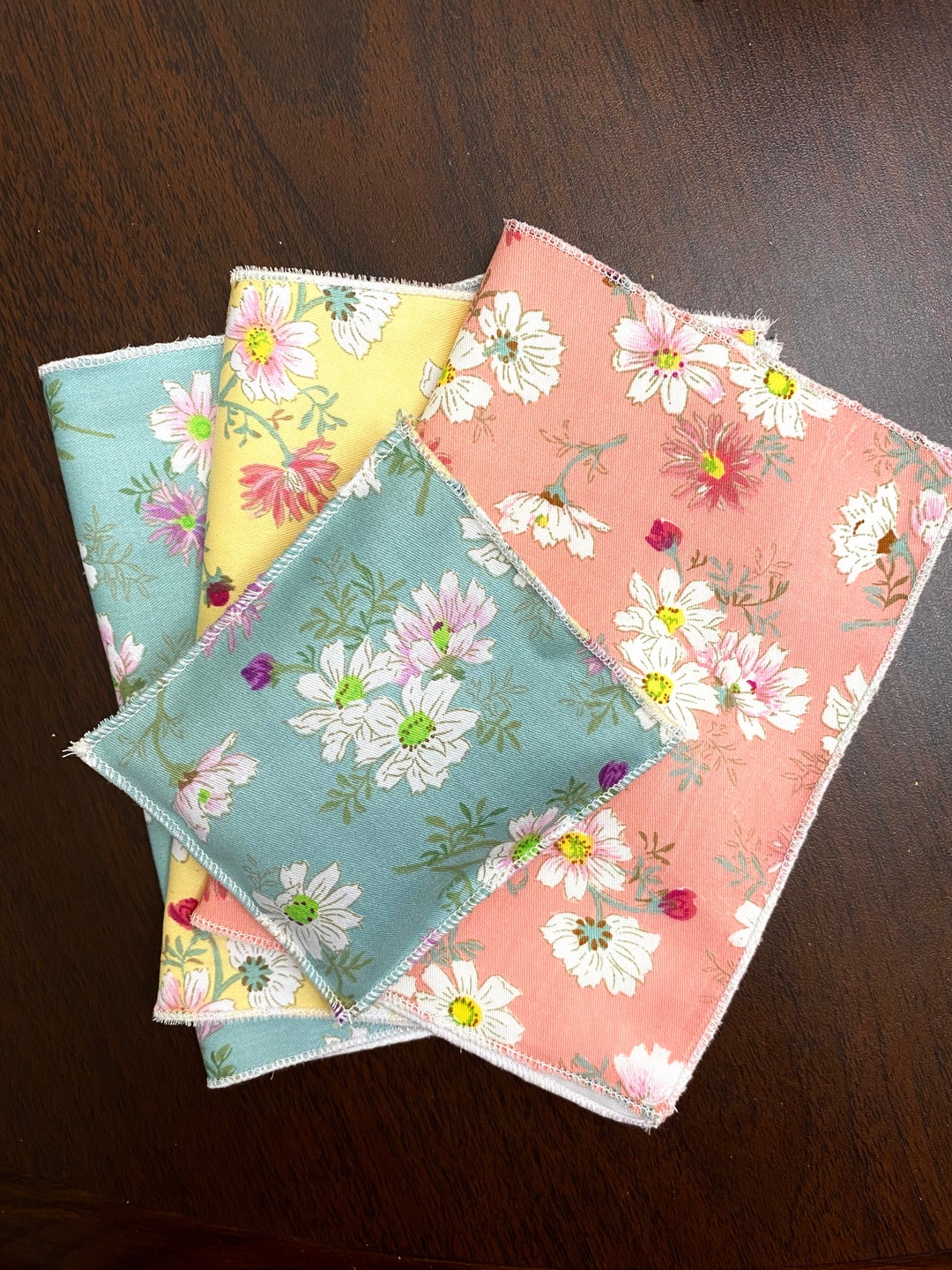 Set of 3 Purse Size HANDKERCHIEF for Women - Floral Hankies ...
