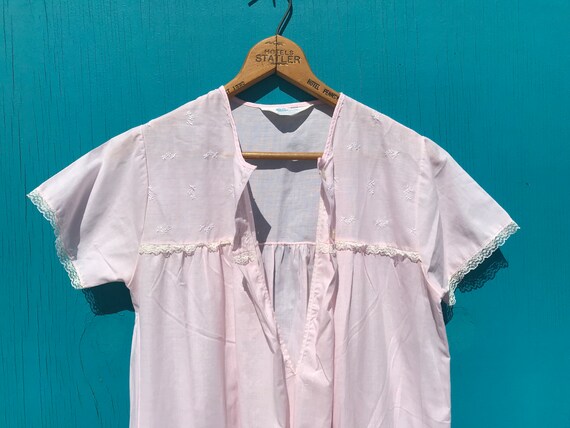 1970s Demure Pink Summer Nightgown Size Medium Lace T… - Gem