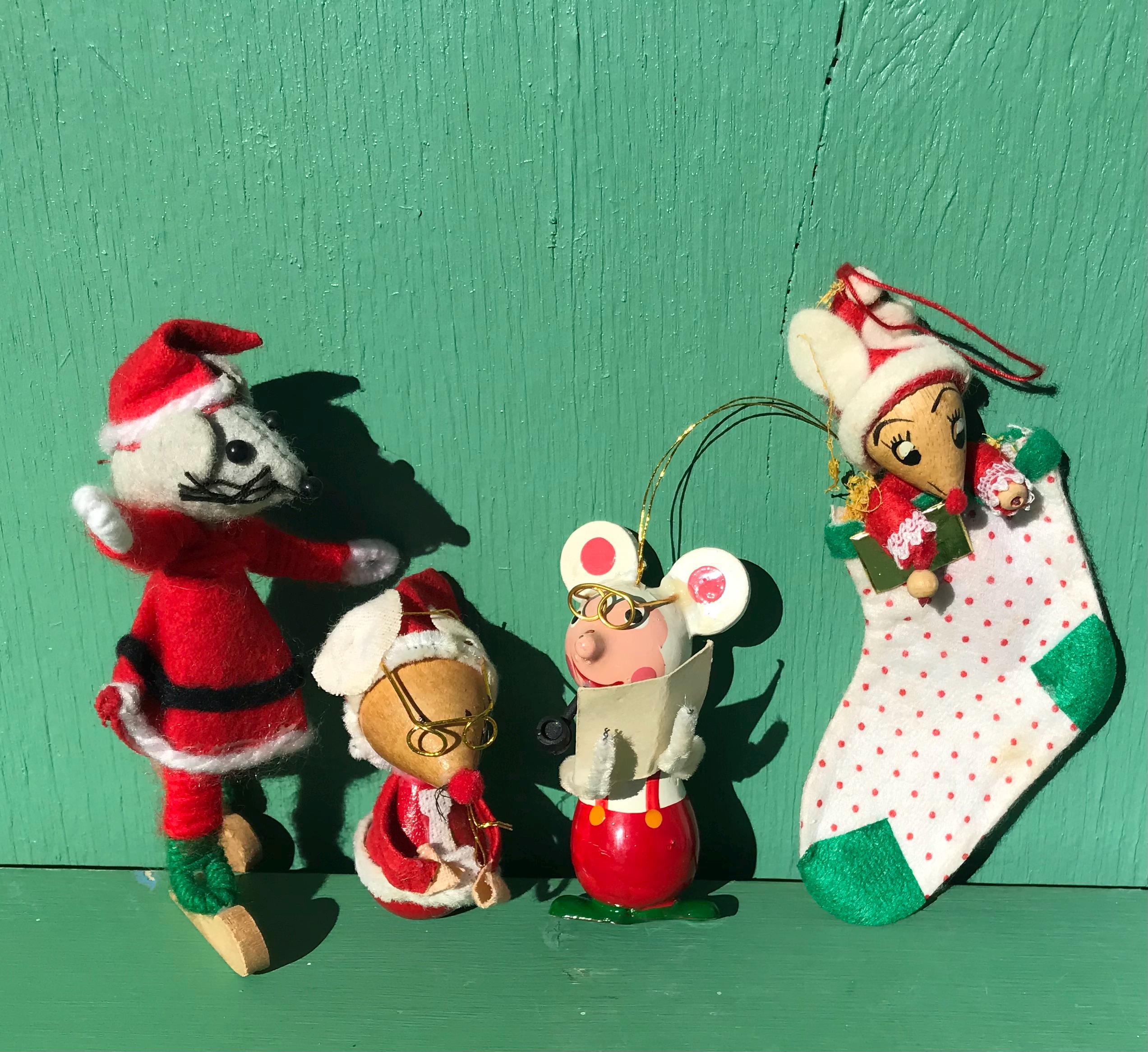 Vintage Christmas Mice Ornaments Painted Wooden Mini Santas Decorations ...
