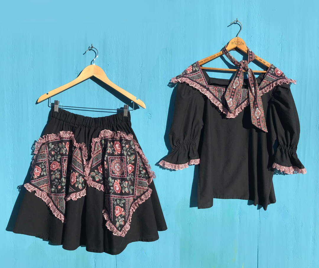 Vintage Cottagecore Top and Skirt Black and Pink Lace Trim Elastic ...