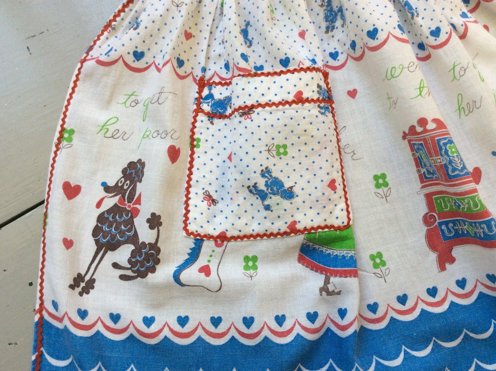 Vintage Apron Mother Hubbard & Her Poodle - Etsy