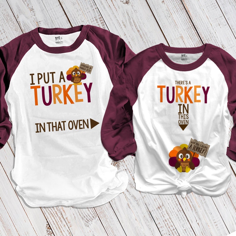 Pregnancy Announcement Thanksgiving Set - There's a Turkey in This Oven ...