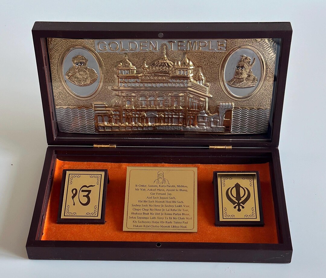 Golden Temple Gift Box( Temple on the Go)-24ct Gold and Silver Plated ...