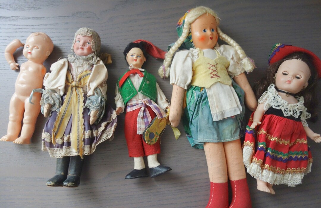 As is Vintage Lot of Mixed Dolls, Set of 5 Incl. Vogue and Roddy Dolls ...