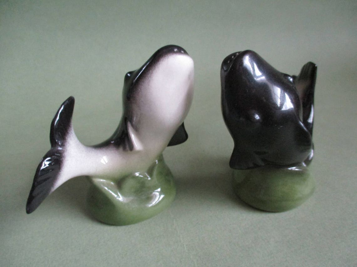 Vintage Whale Salt & Pepper Shakers Ceramic - Etsy