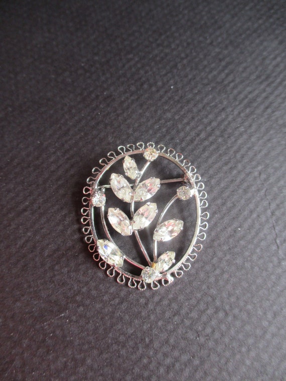 vintage sterling brooch and - Gem