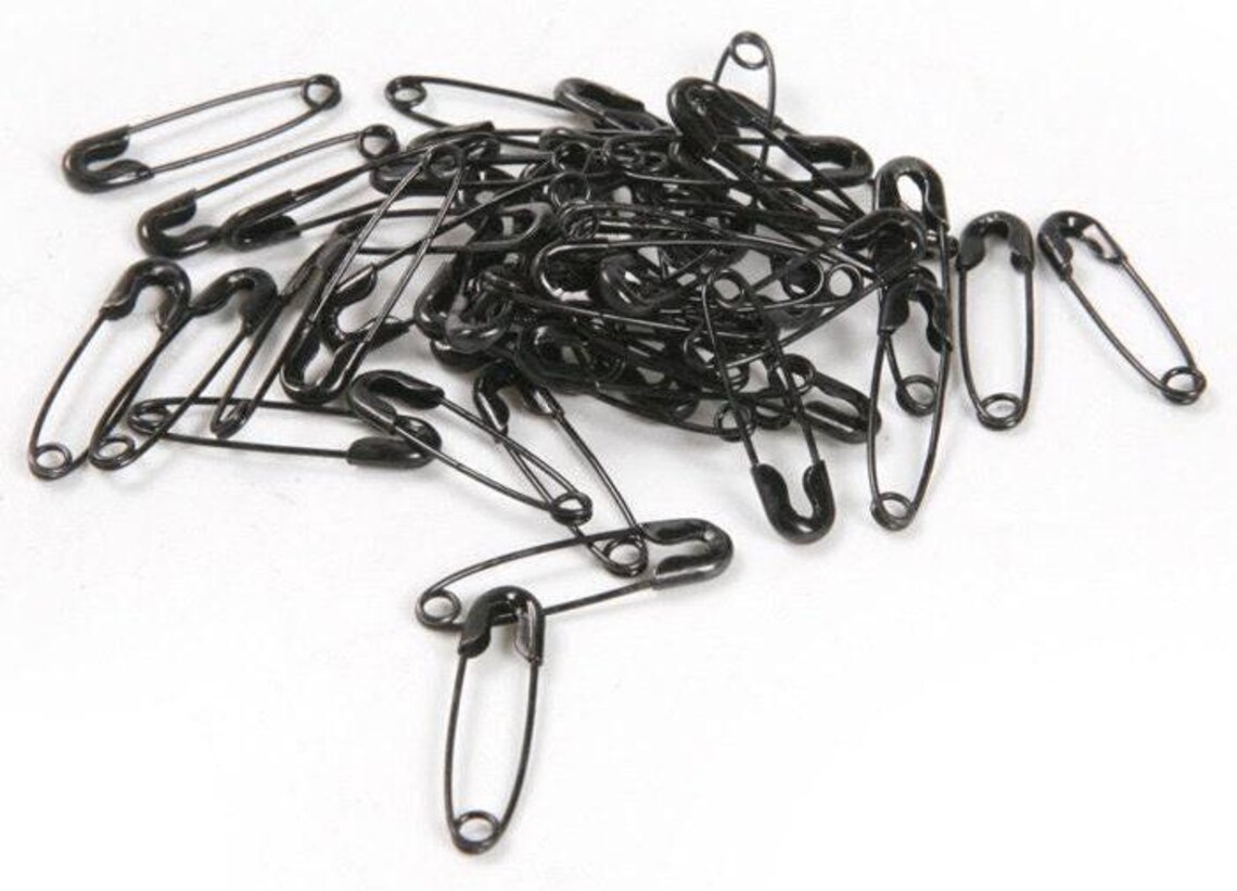 Small Safety Pins, Gold Platinum + Black ~ 3/4" 20mm Long ~ Sewing ...
