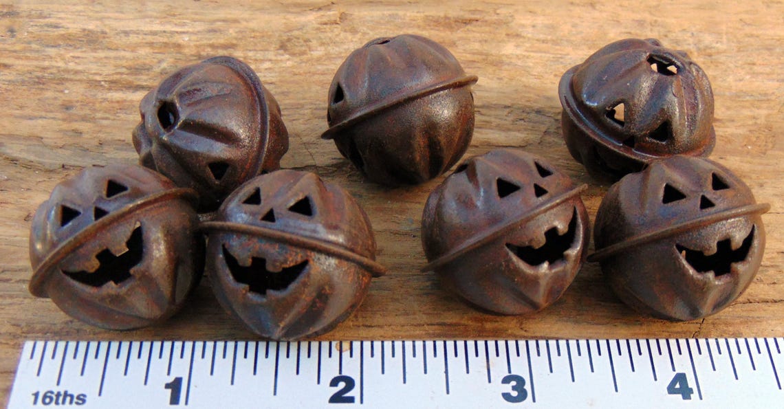 25 Metal Pumpkin Bells ~ Vintage Rustic Rusty ~ Dark Antique Copper ...