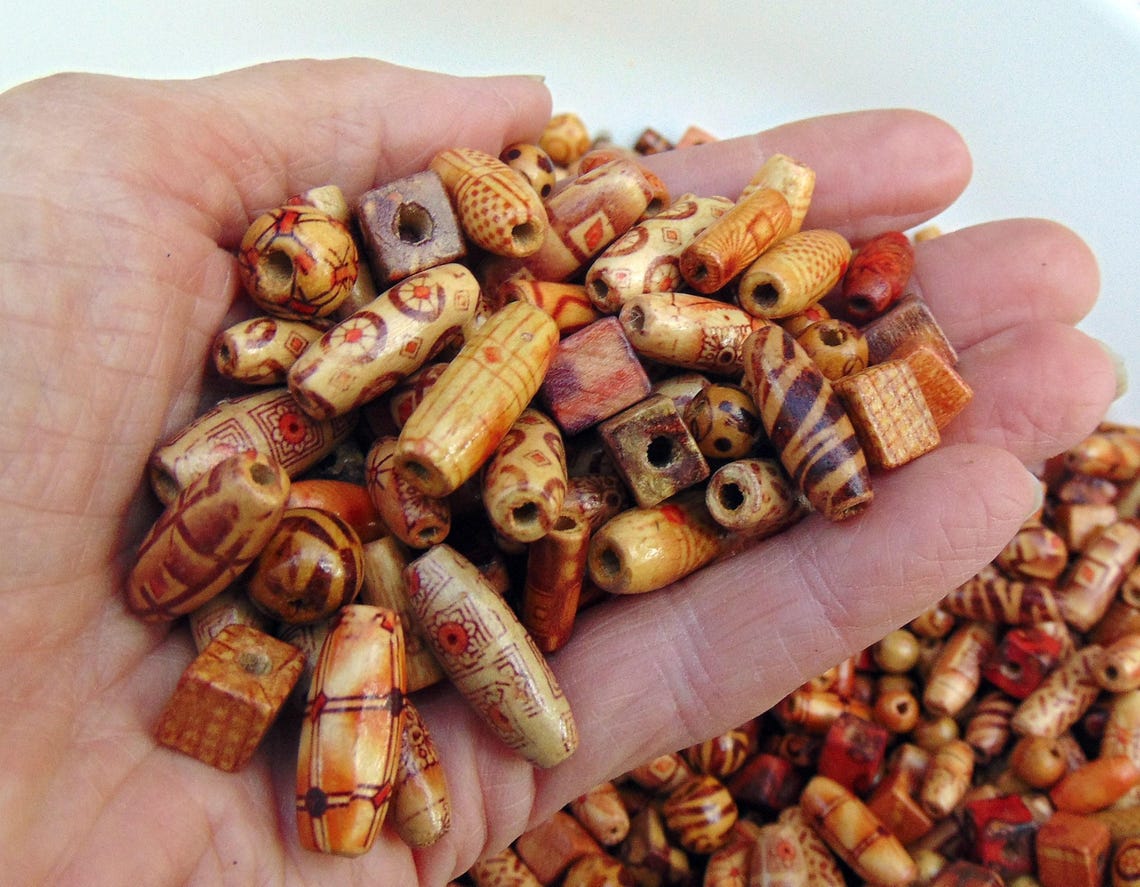 100 Wood BEADS ~ Mixed Shapes ~ Round ~ Tube ~ Oval ~cube Browns W ...