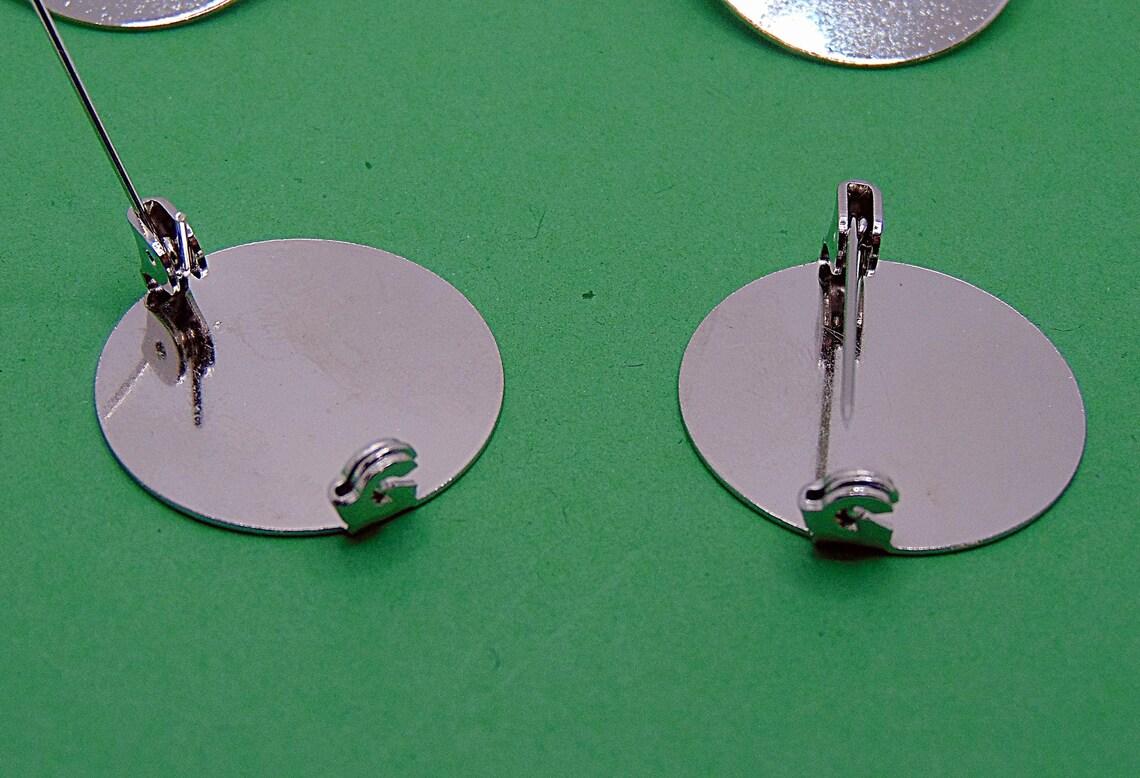 Round Pin Back 1" Disc ( 25mm) With 1 Inch Locking Bar You Glue-on ...