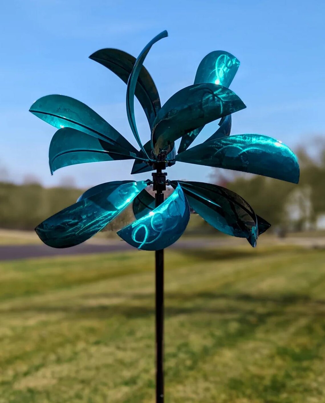 Turquoise Luminous Montana - 30" Wind Spinner, Lawn Art, Garden Decor ...
