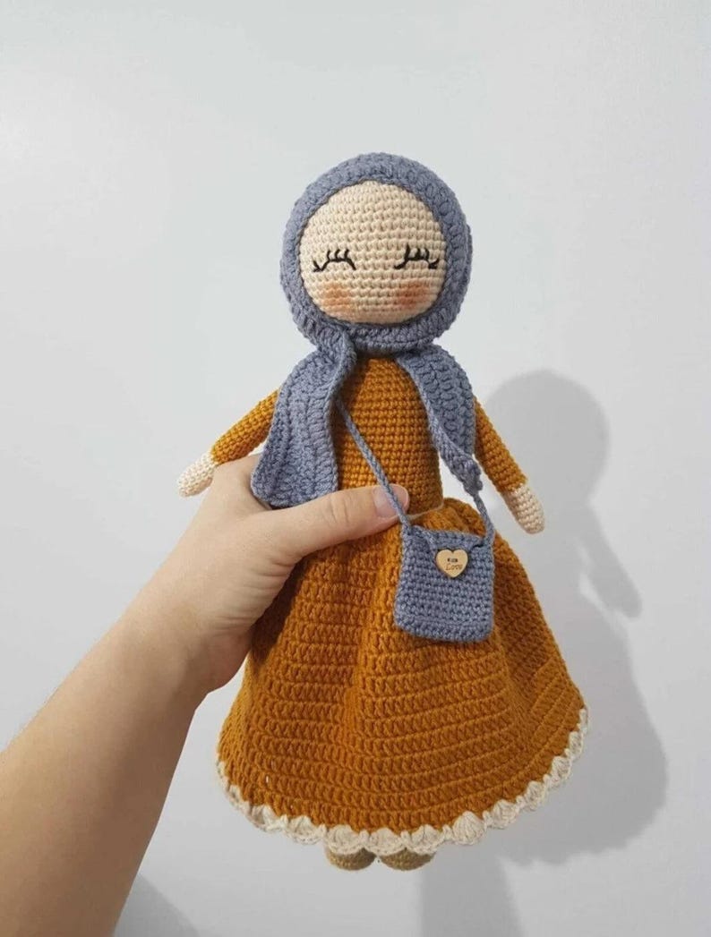 Crochet Hijab Doll, Amigurumi Muslim Doll, Ramadan Gift, Muslim Gift ...