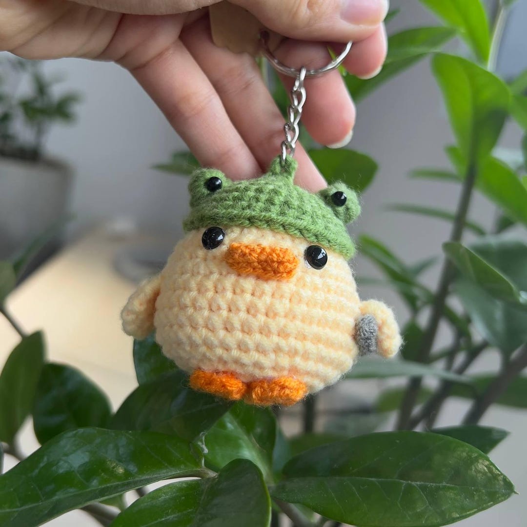 Cute Duck Wear Hat Keychain, Crochet Duck Keychain, Duck With Frog Hat ...