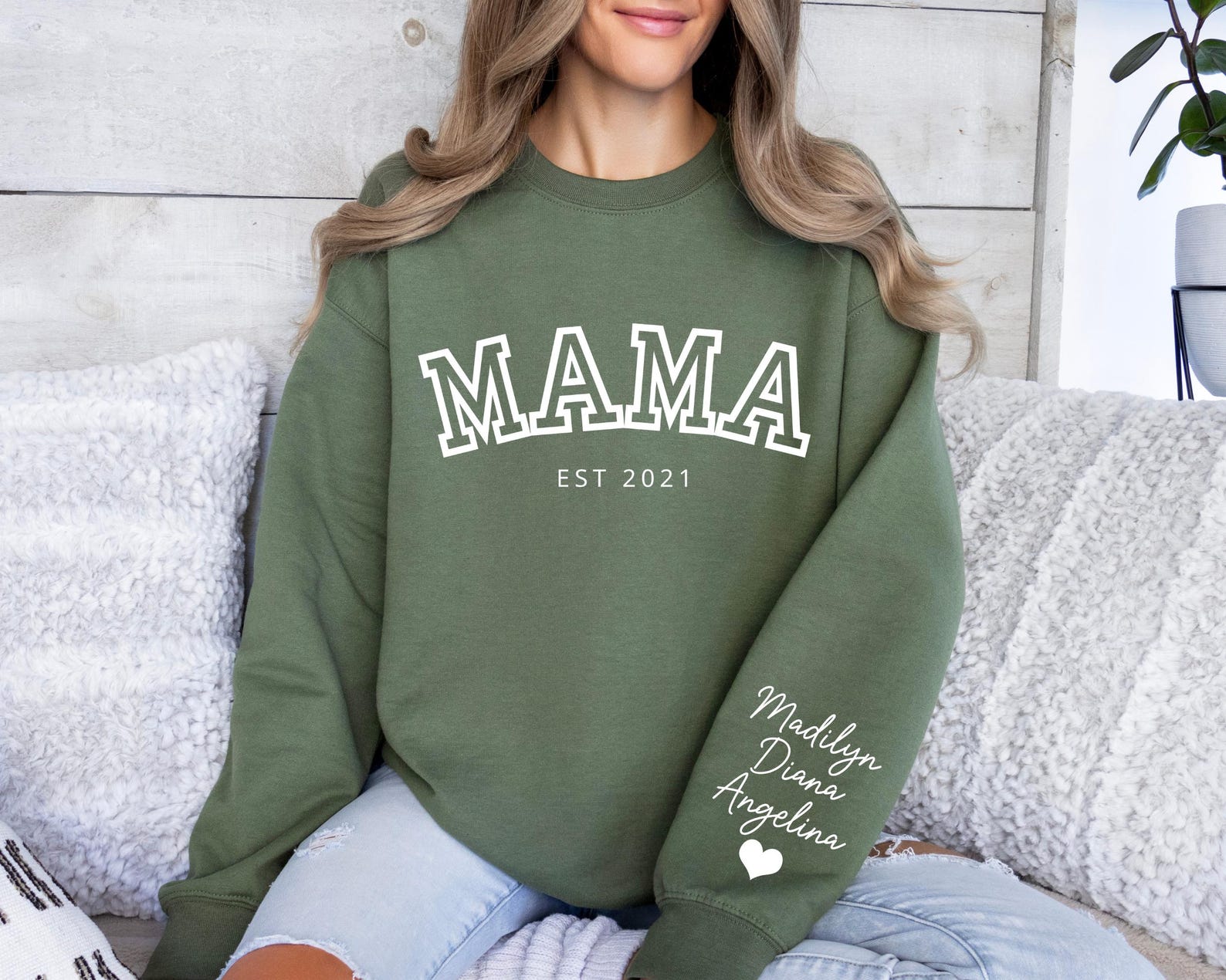 Personalized Mama Sweatshirt With Kids Names on Sleeve, Custom Mama Est ...