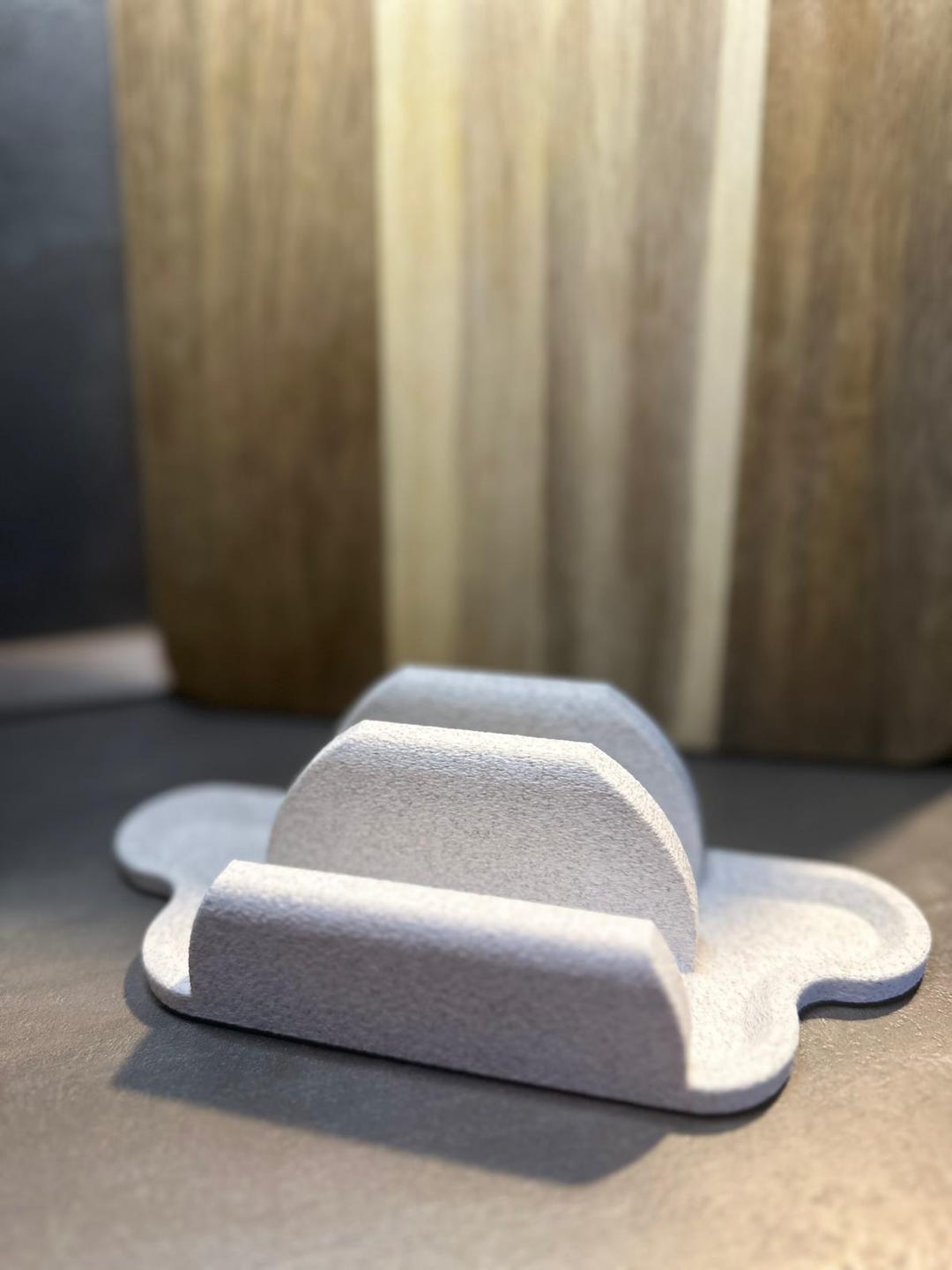 Sleek Minimalist Sponge Dryer Holder Anti Slip Modern Tissue Napkin ...