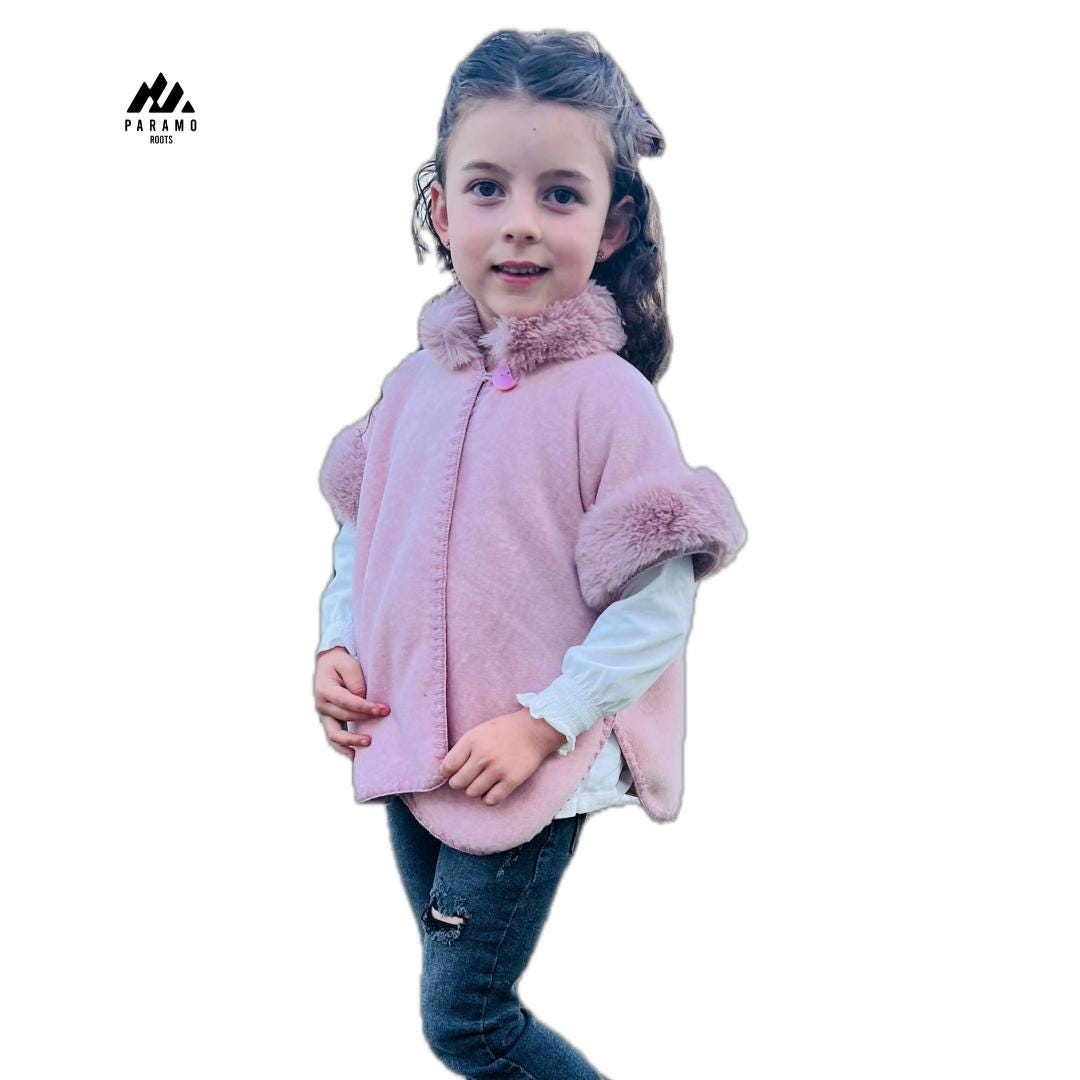 Handmade Poncho for Toddlers | Girls Fluffy Collar Short Sleeves Ruana ...