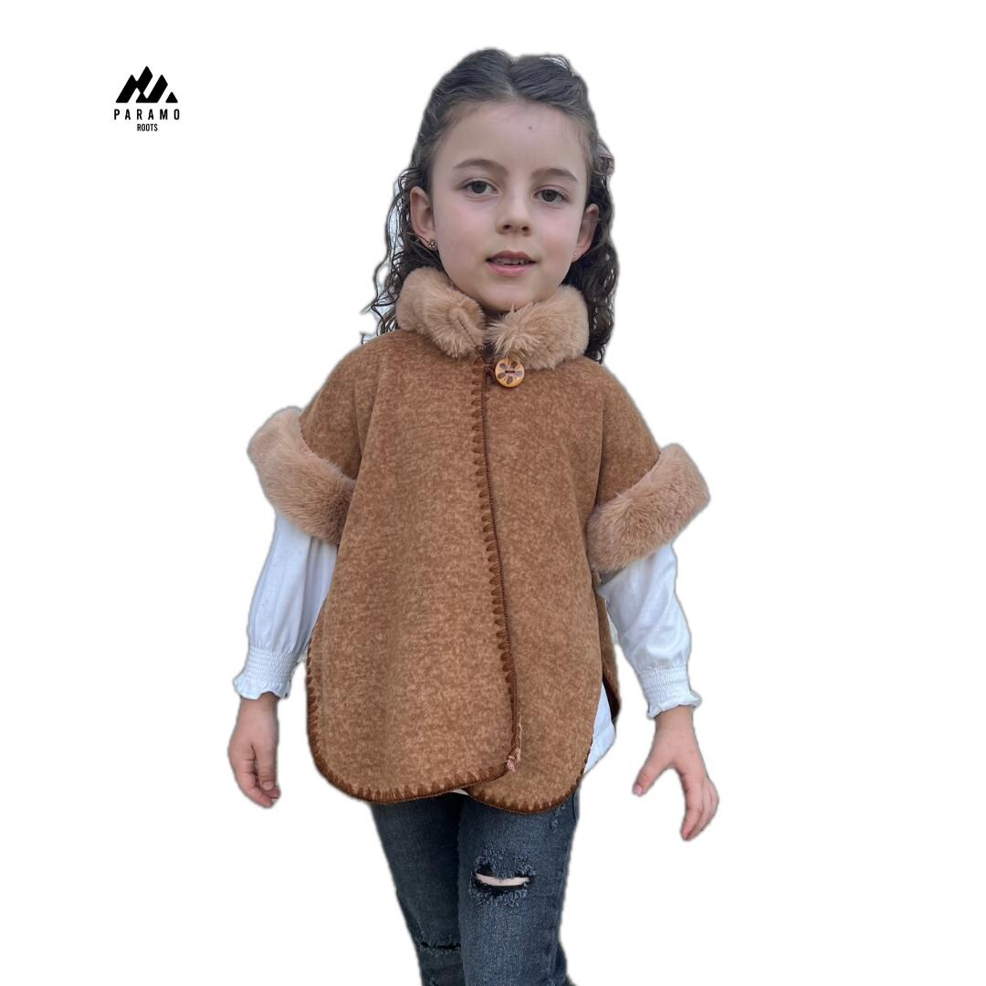 Little Girls Wool Poncho Fluffy Collar Short Sleeves Warm Cozy Perfect ...