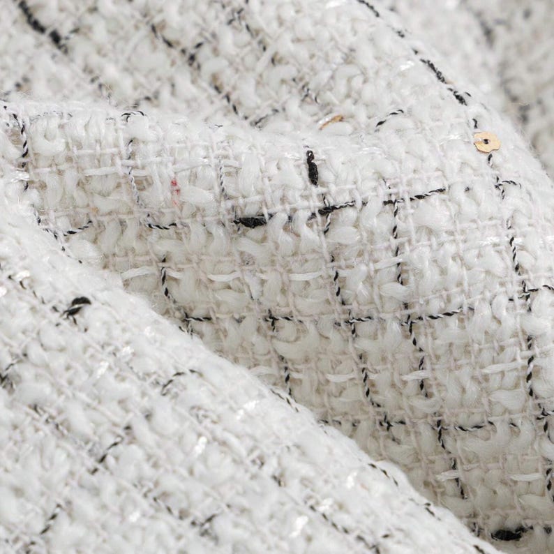 Classic Elegant White Tweed Jacket | Buttoned | Lined | Chic | Plaid ...