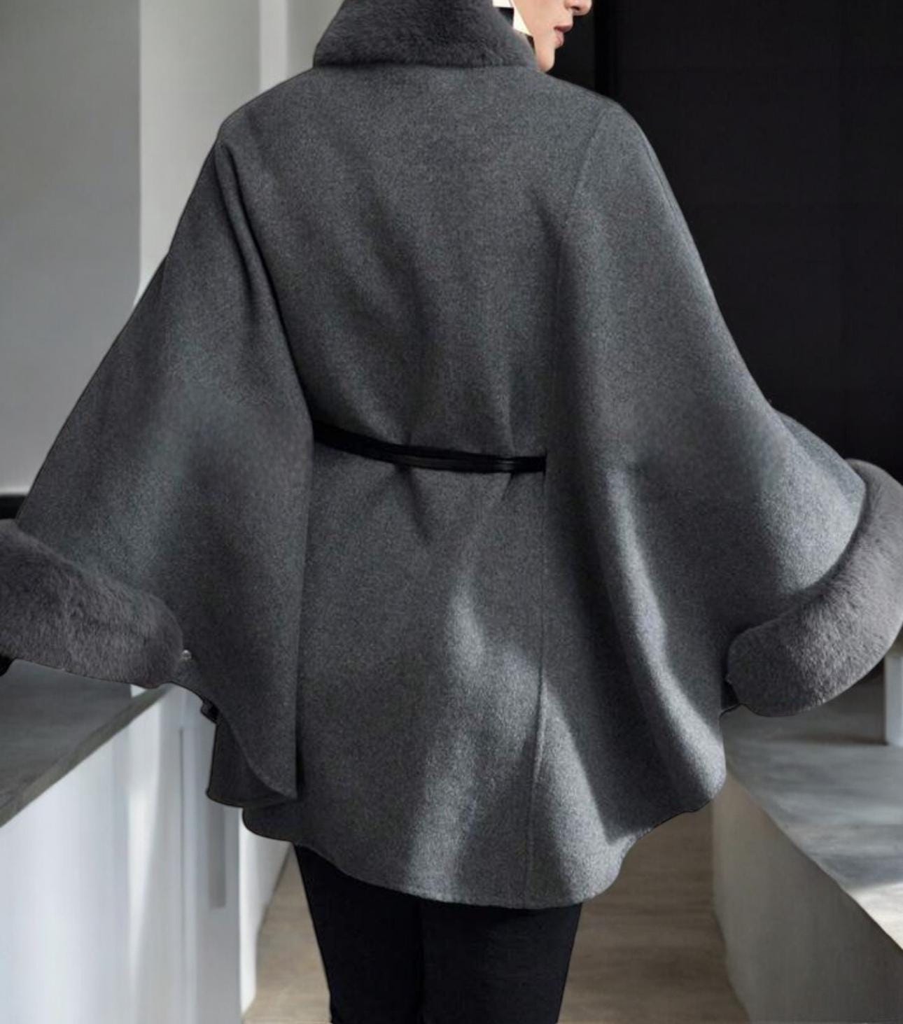 Retro Style Short Grey Wool Coat | Oversized | Overcoat | Fluffy ...