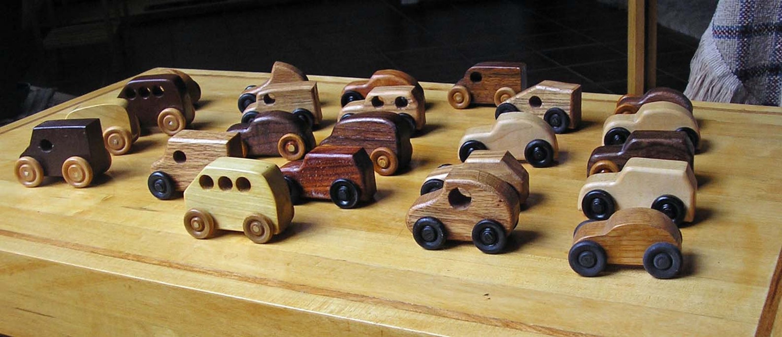 3/4 Peanut Cars wooden Toy Car - Etsy