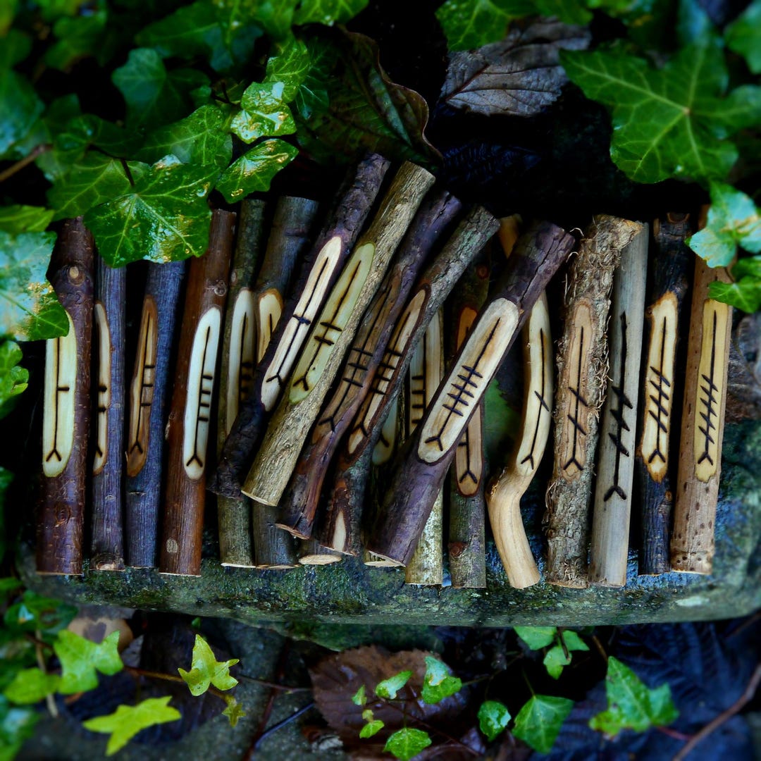 Corresponding Ogham Staves - 20 Woods, Traditional Ogham, Wicca Runes ...