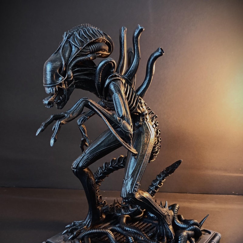 Xenomorph Statue - Etsy