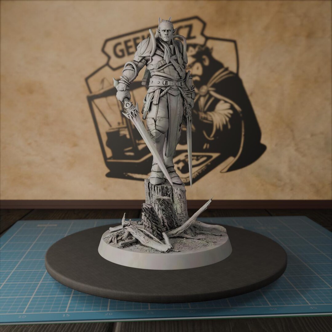 Armored Elf Swordsman, Forest Sentinel Figure Mini by Rescale ...