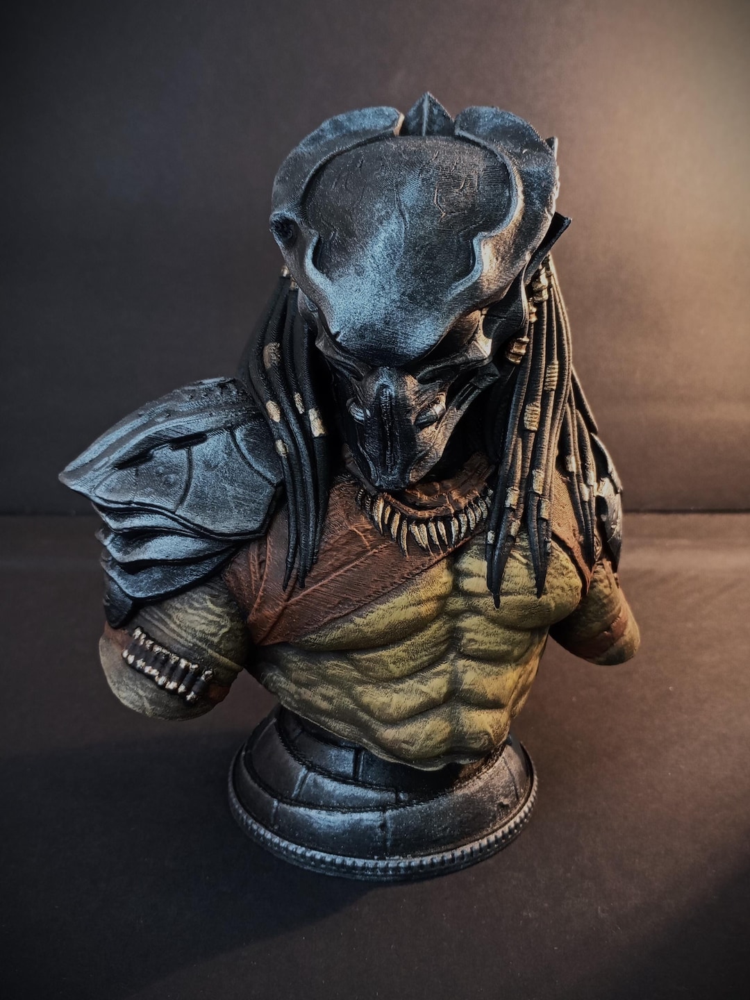 Predator Yautja Bust Sculpture Decorative Alien Hunter Figure ...