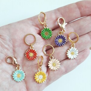 Daisy Flower Stitch Markers Set of 7 Colorful Small Knitting Crochet ...