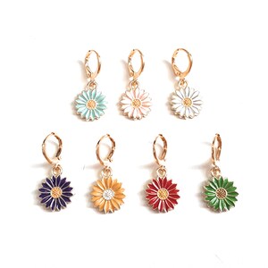 Daisy Flower Stitch Markers Set of 7 Colorful Small Knitting Crochet ...