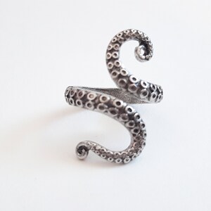Yarn Tension Ring Octopus | Adjustable Size Crochet Ring |beginner ...