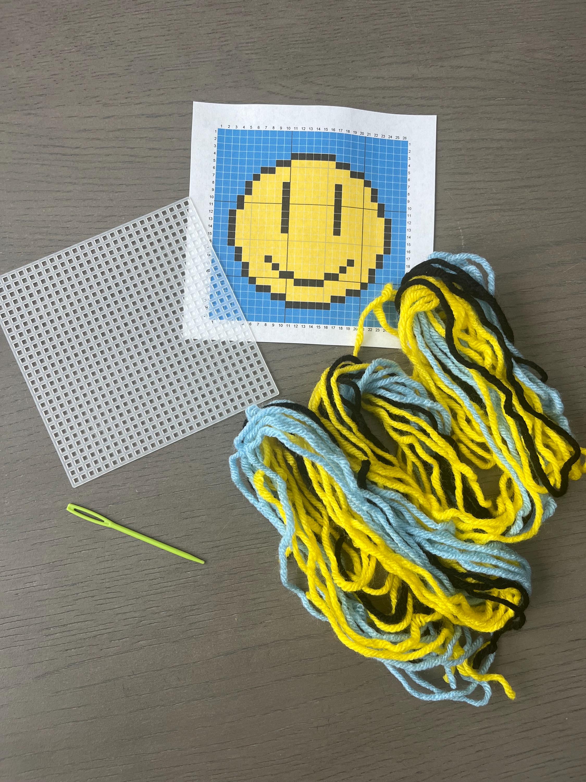 DIY Kit! Smiley Face Yarn Needlepoint Embroidery Craft Kit for Kids ...
