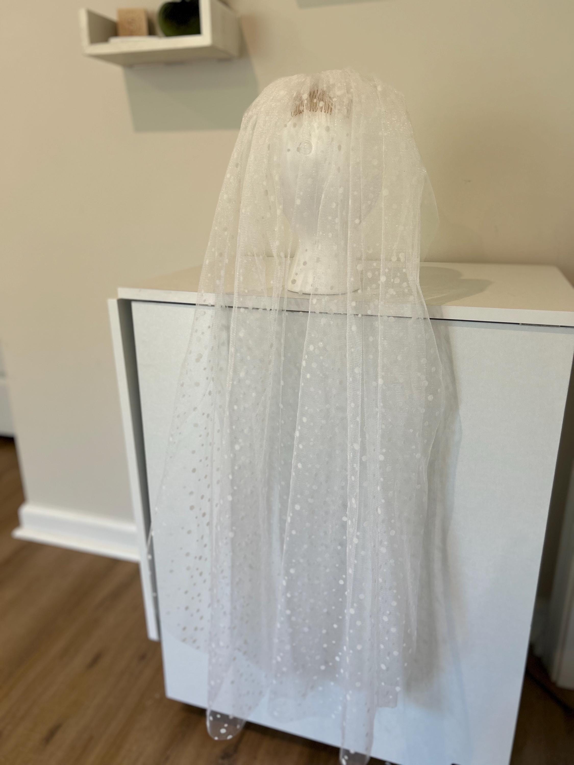 Dainty Polka Dot Bridal Veil Bachelorette Party Fun Veil Bridal Shower ...