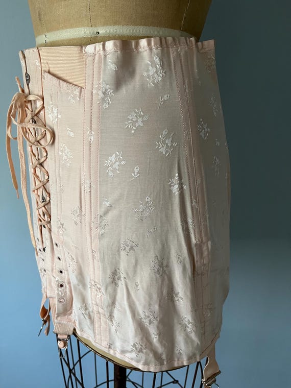 Vintage 1930s 1940s Women's Open Bottom Corset Girdle - Gem