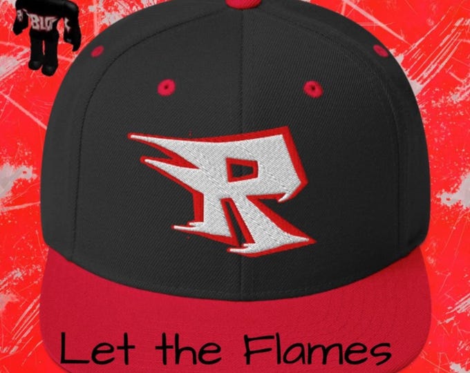 Roblox Guest Hat | Flat Bill Snapback Cap | Cosplay as a Roblox Guest ...